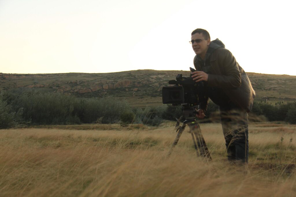 Alex Nedea, Recorder - De la poezie la jurnalism de investigație. "Eu ...