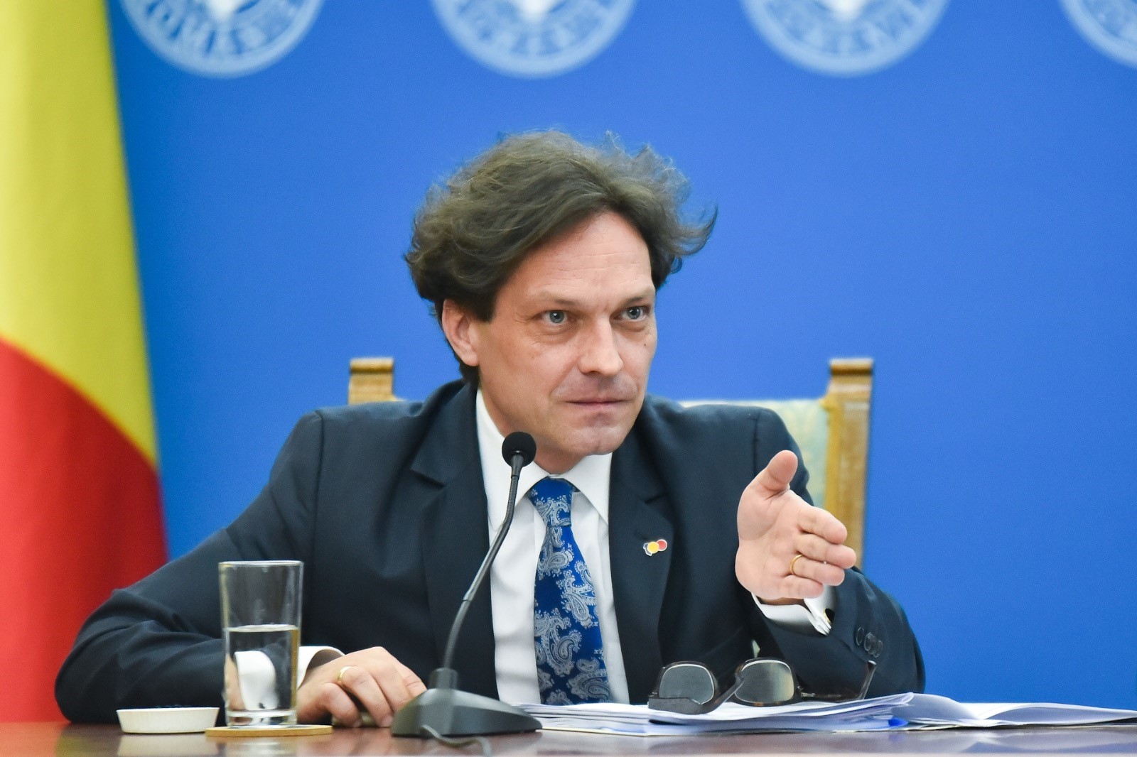 Radu Nica, înlocuit cu George Ivașcu la conducerea Teatrului Metropolis ...
