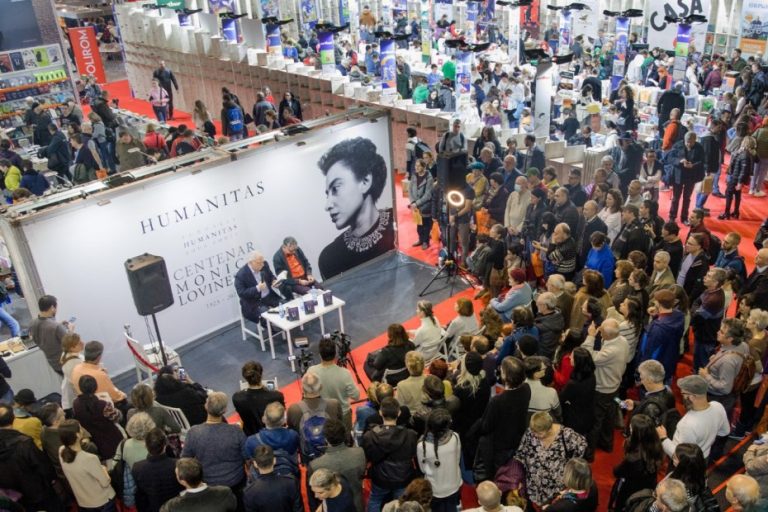 Târgul de carte Gaudeamus se deschide azi la Romexpo. Mircea Cărtărescu ...